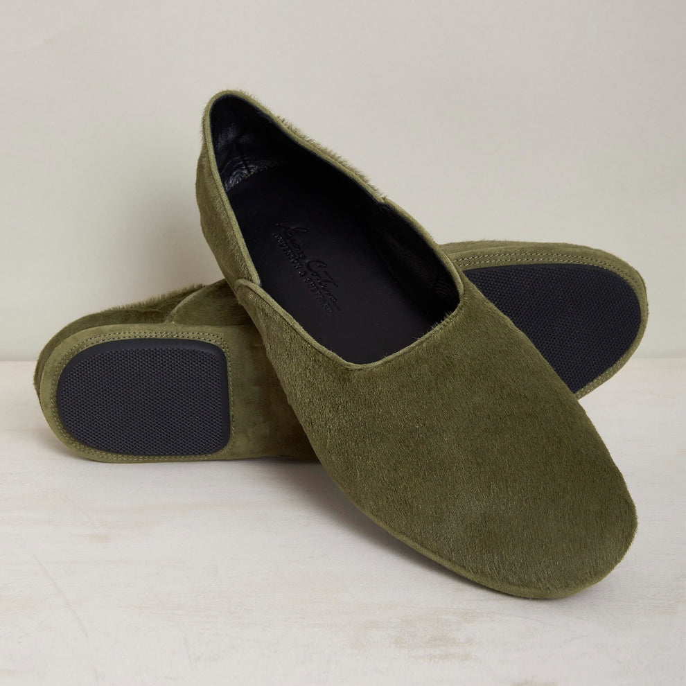 George Cortina For Anderson & Sheppard Plain Pony Hair Slippers In Kha